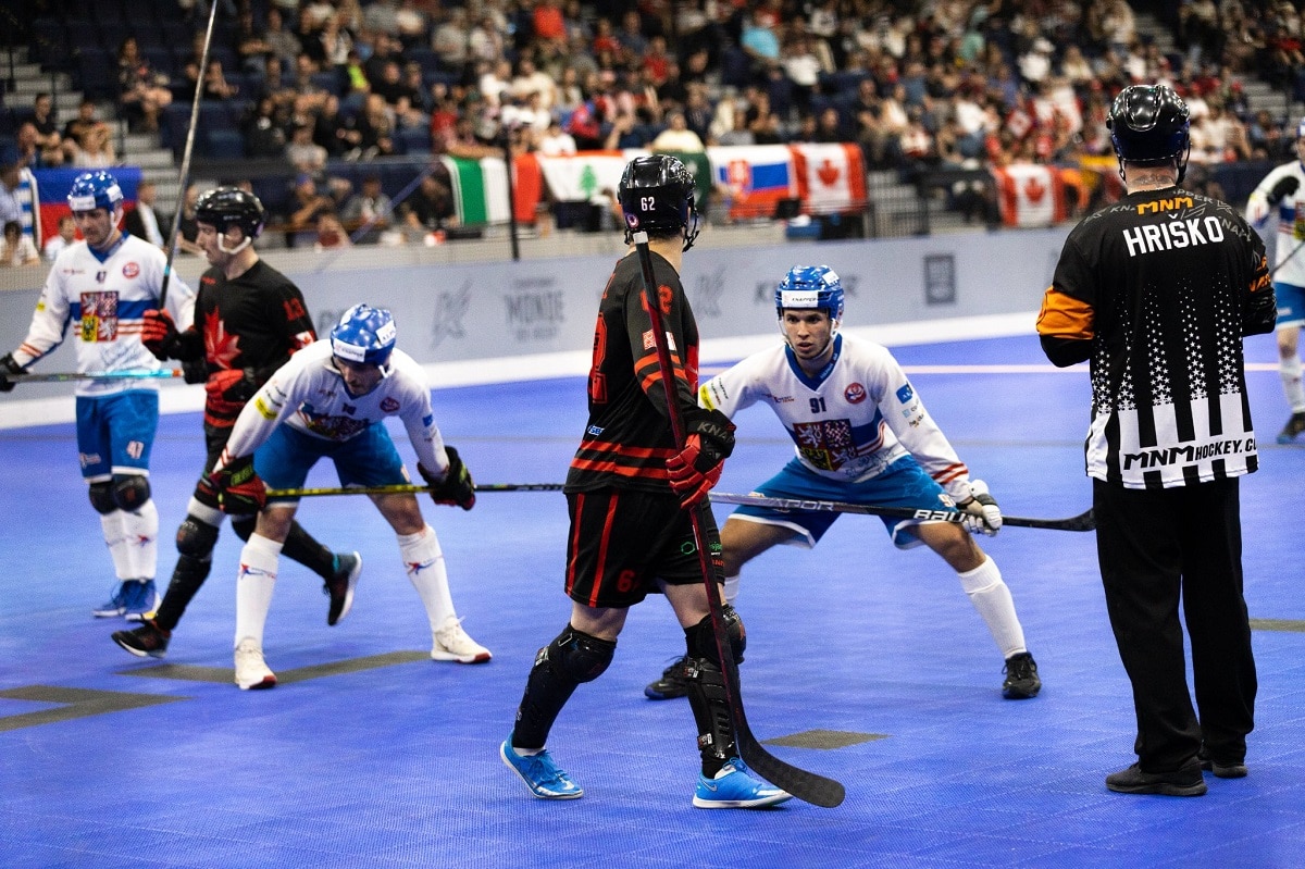 Kanada získala double, český mužský i ženský tým hokejbalistů bere ...